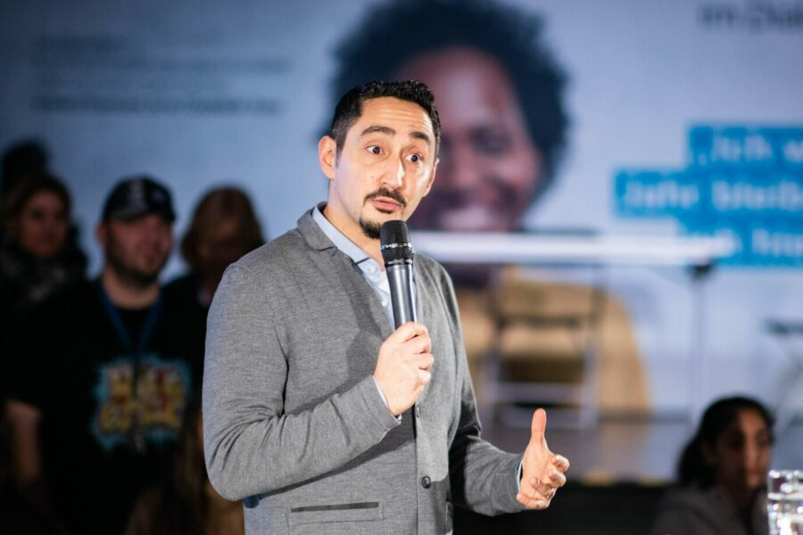 Rapper Eko Fresh landet in Schulbuch