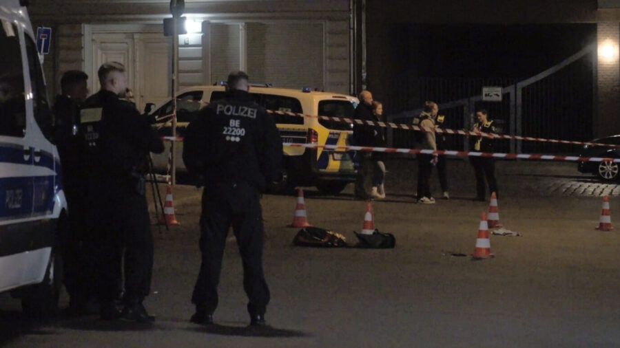 Polizist fast mit Messer getötet – Täter auf freiem Fuß