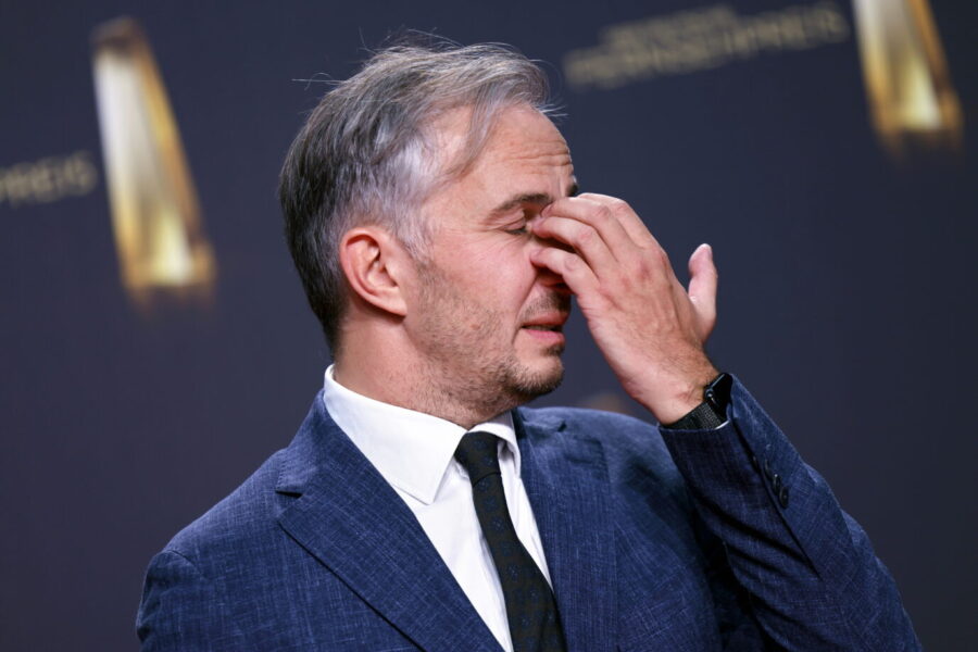 Lieber Herr Böhmermann, bald schaut nicht einmal mehr die Antifa zu